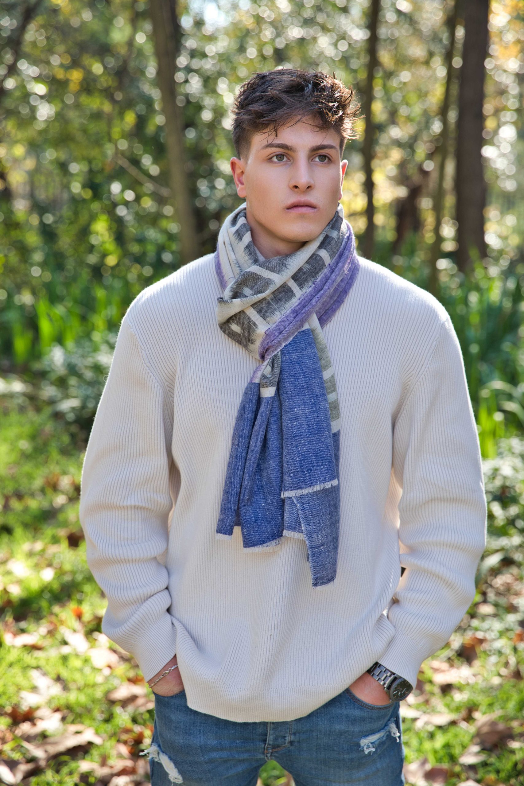 Pashmina Cashmere Ikat Scarf – Red Diamond Luxury